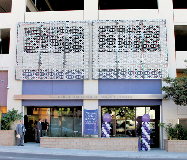 Temple’s Karsh Center helps neighbors in need : Larchmont Chronicle