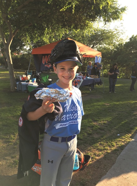 Friday Night baseball at Park : Larchmont Chronicle