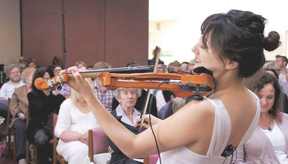 Hope Lutheran celebrates 75 years : Larchmont Chronicle