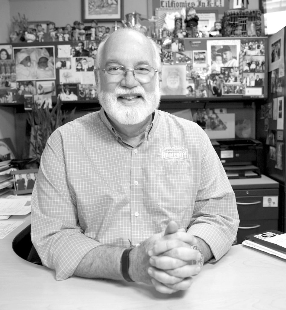 Father Greg Boyle returned to Chevalier’s : Larchmont Chronicle