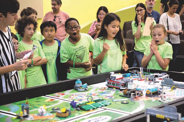 Turning Point robotics team earns top spot : Larchmont Chronicle