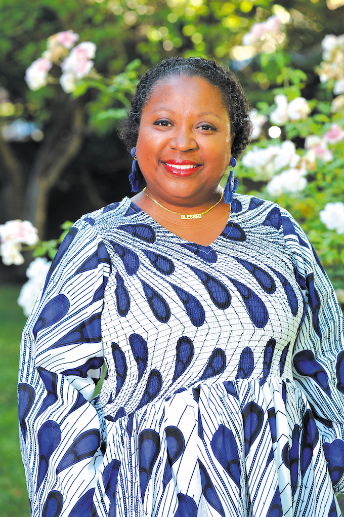 Bowers fosters connection with her community : Larchmont Chronicle